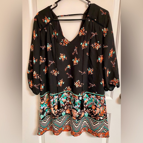 My Michelle | Dresses | Nwot My Michelle Floral Boho Deep V Mini Dress ...